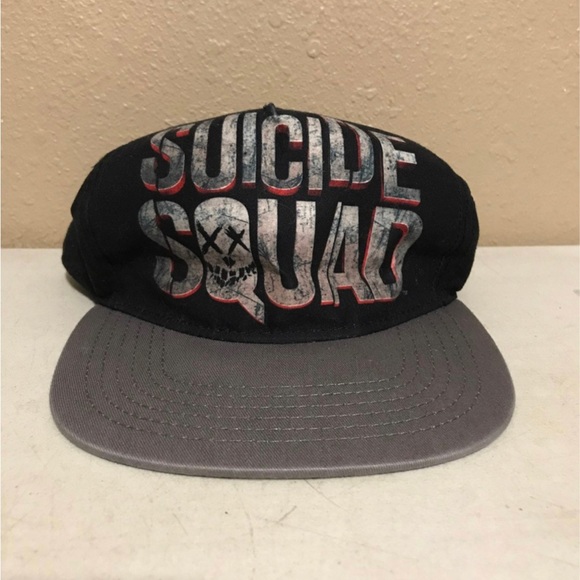 DC Comics | Accessories | Dc Comics Suicide Squade Black Gray Snapback ...